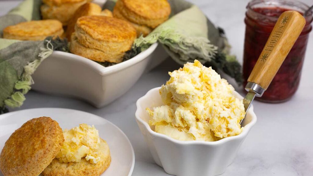How to Make Clotted Cream - The Salted Pepper
