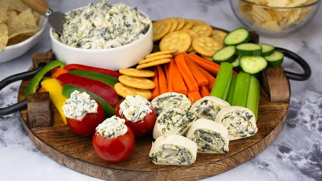 Cold Spinach & Artichoke Dip - The Salted Pepper
